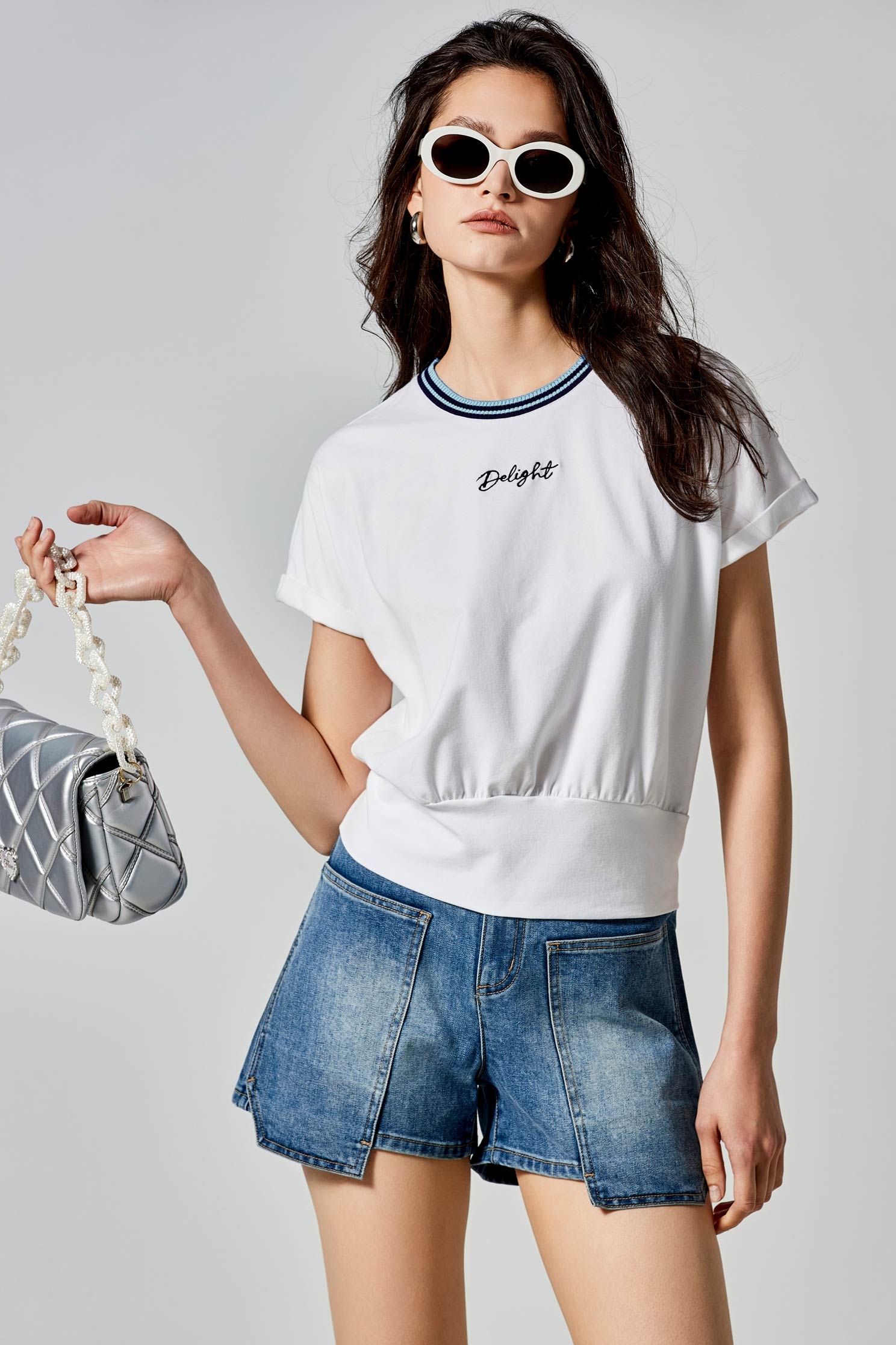 藍色配條羅紋領收腰連肩袖T | iROO輕奢時尚女裝洋裝品牌│輕奢華 週時尚 愛自己 不打折